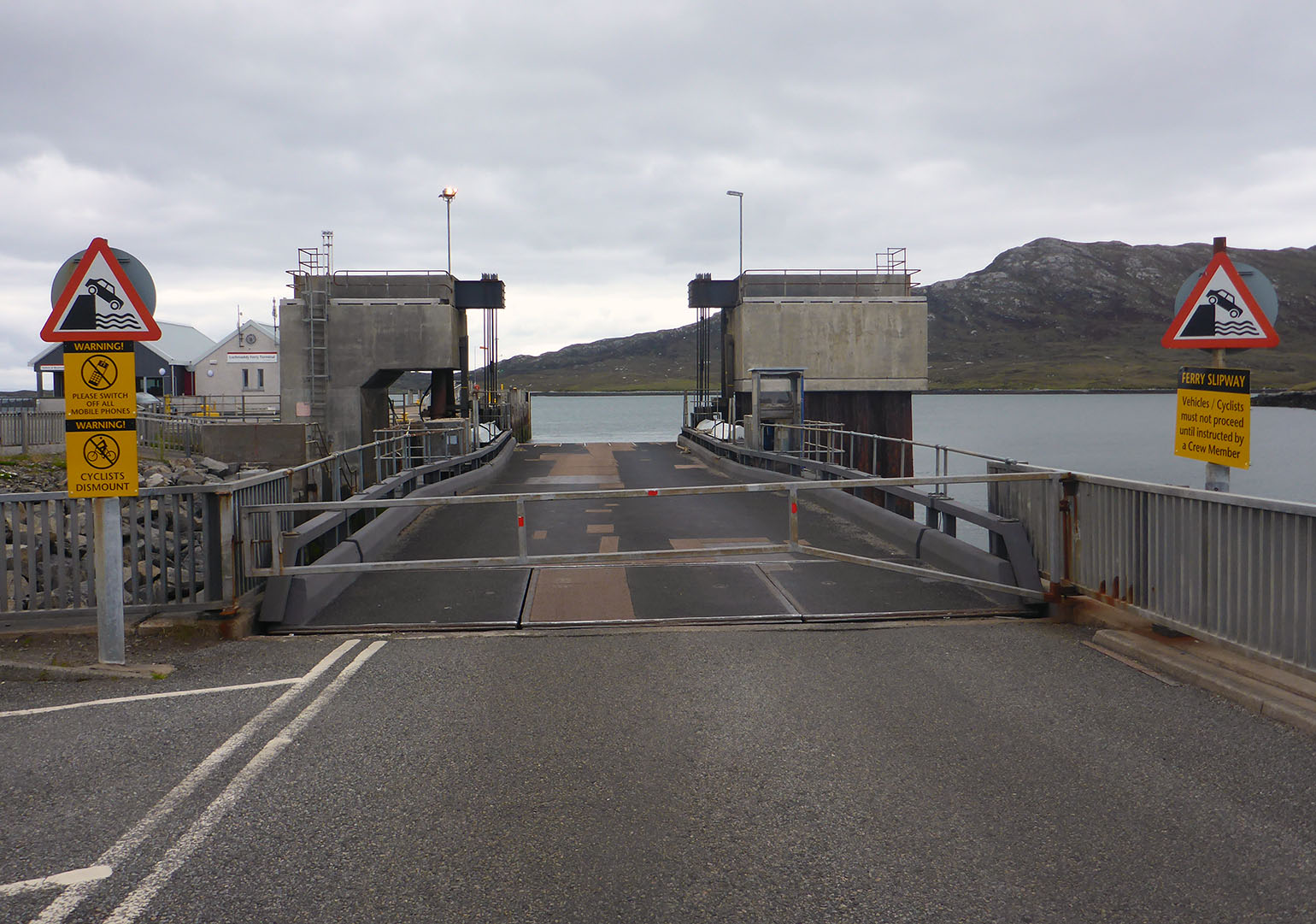 Berneray, Barra & Uist – Edinburgh Photography by Dave Henniker